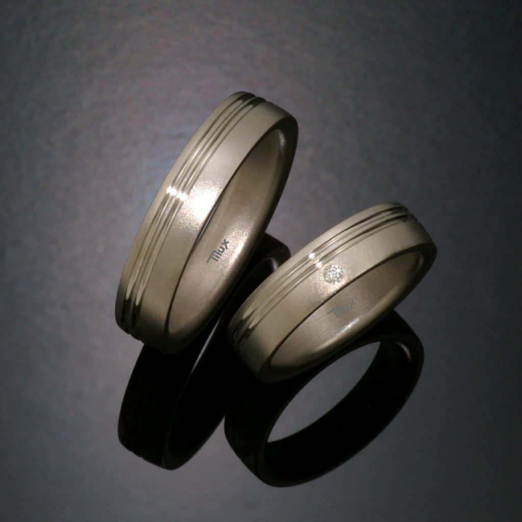 Titanringe - Forlovelses- og vielsesringe titanium - Køb online